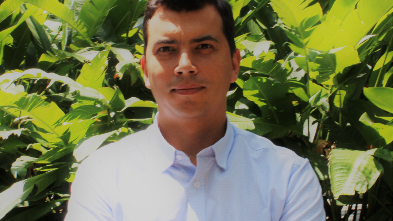 “Hay que pasar de centrarse en contenidos a centrarse en competencias ...