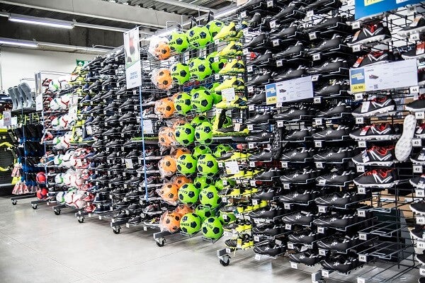 Francesa Decathlon inaugura su primera tienda deportiva en Colombia ...